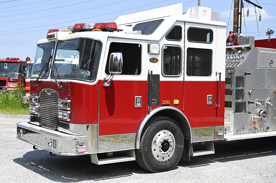 Sold sold sold 2004 KME 1500/1000 STAINLESS STEEL Pumper - Command Fire ...
