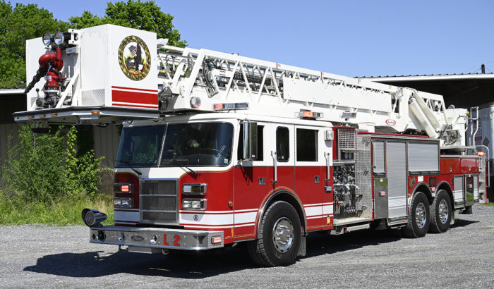 SOLD SOLD SOLD 1999 Pierce 100' Refurbished Aerial Platform Quint ...