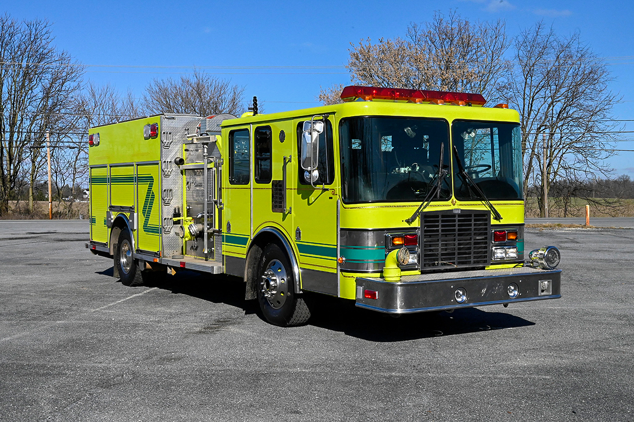 SOLD SOLD SOLD 2001 HME 2000/750 Rescue Pumper - Command Fire Apparatus